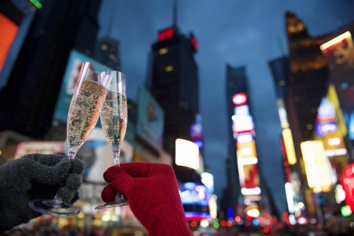 Silvester 2026/2027 in New York feiern & den Ball Drop live sehen